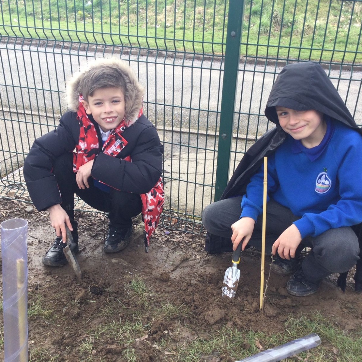 Spencer Academies Trust - Students Plant Inaugural Trees for Forest School